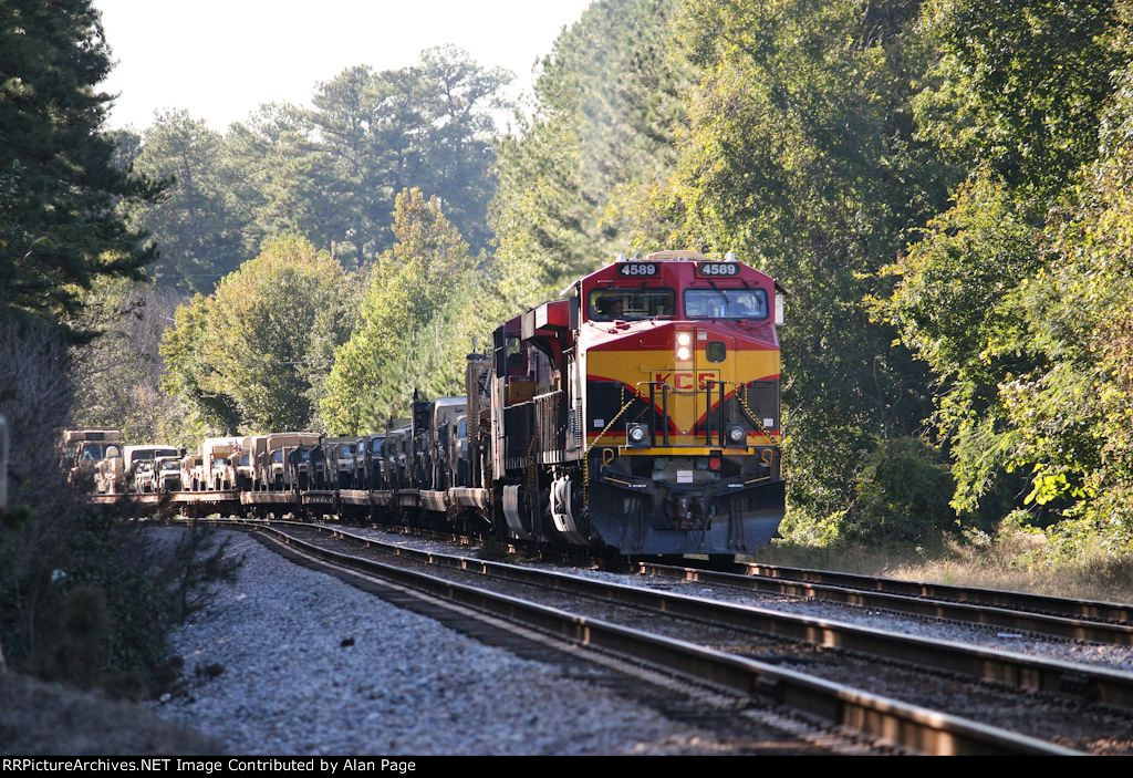 KCS AC44CW 4589 and ES44AC 4686